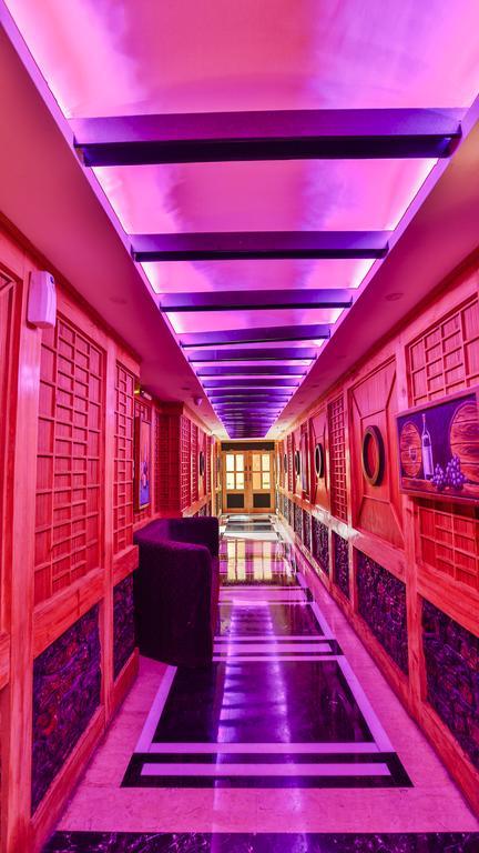 HOTEL BENZZ PARK | ⋆⋆⋆⋆ | CHENNAI, INDIA | SEASON DEALS FROM $41